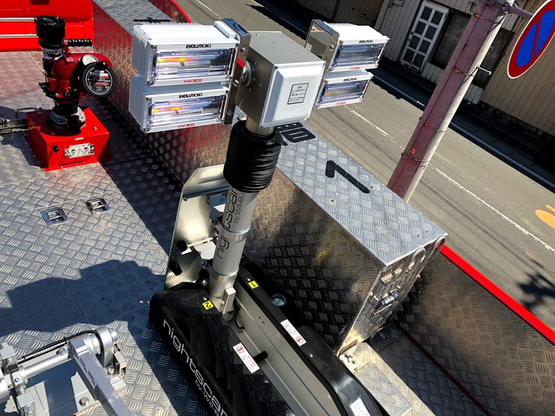 LED照明装置 NIGHT SCAN CHIEF - 消防車 消防関連 投光機 梯子昇降装置 佐藤工業所