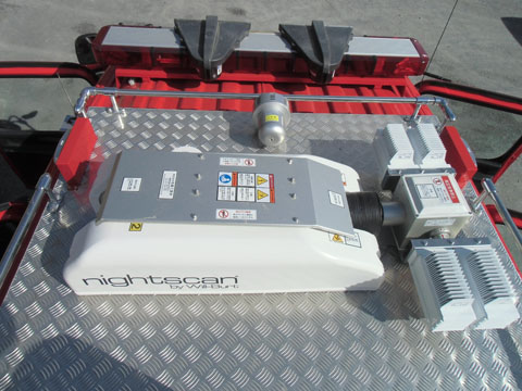 LED照明装置 NIGHT SCAN CHIEF - 消防車 消防関連 投光機 梯子昇降装置 佐藤工業所